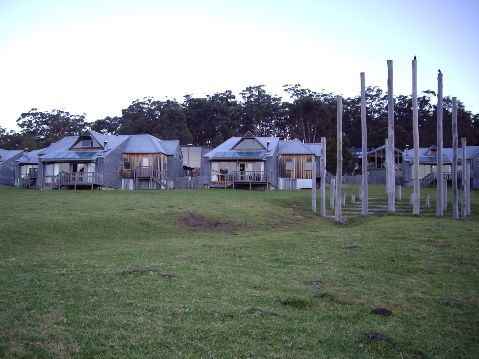 MLC Marshmead campus - Foreground Architecture